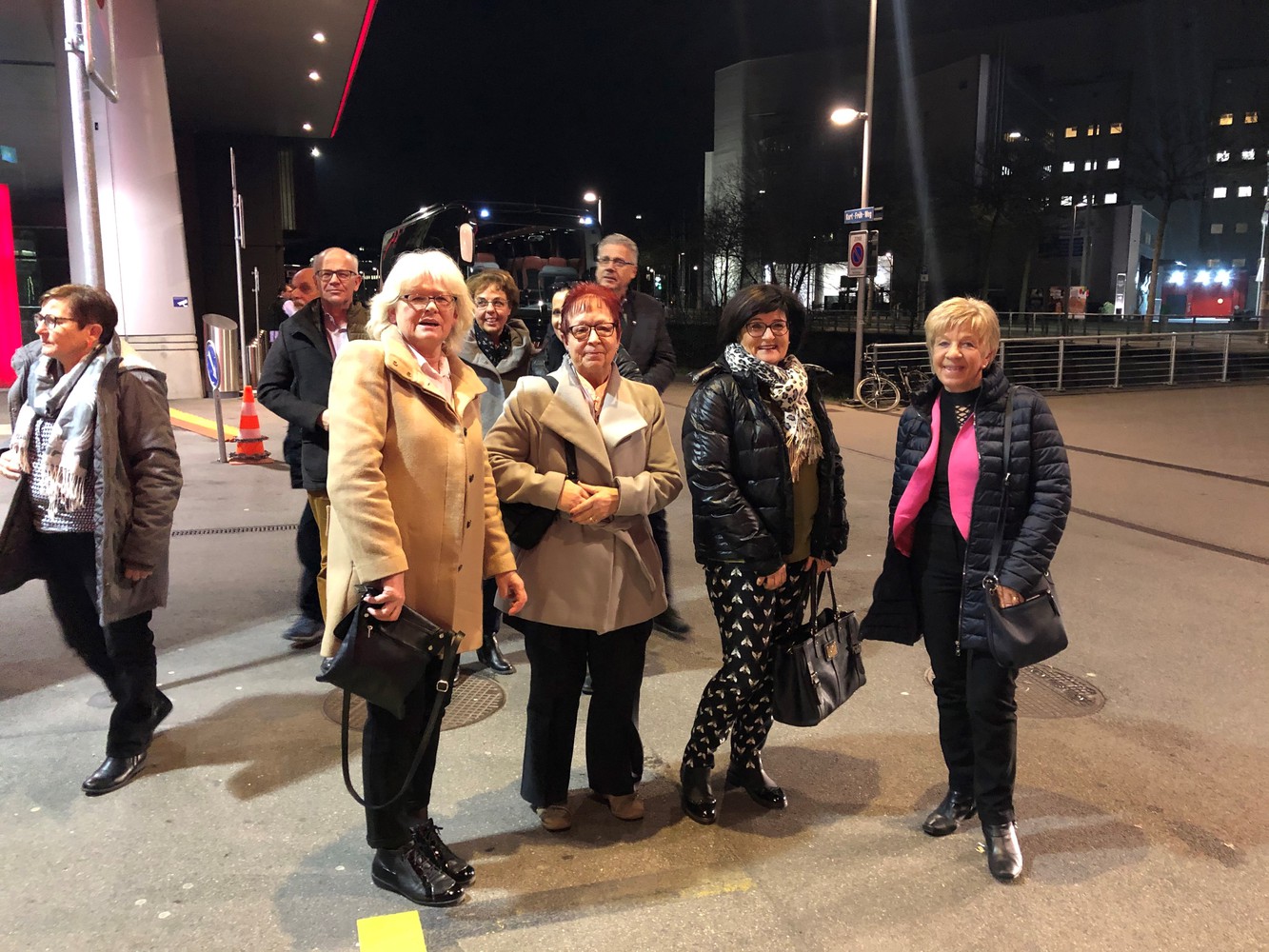 Die SRG Obwalden erlebt einen gelungenen Abend am Finale der «Landfrauenküche» - Aktuelles | SRG ...